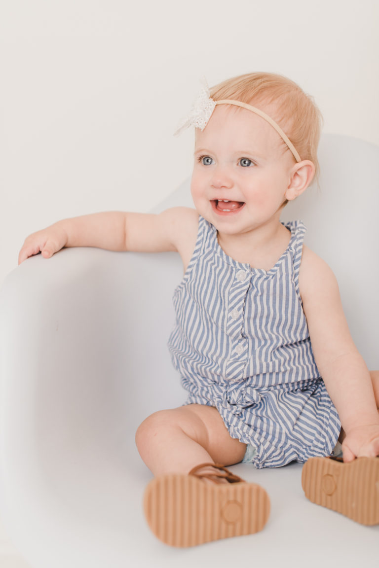 Emma | One Year Session - Megan O'Hare Photography