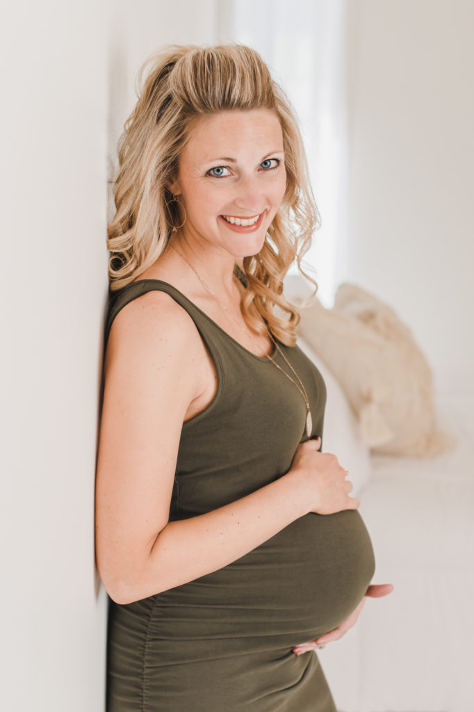 Amy | Maternity - Megan O'Hare Photography