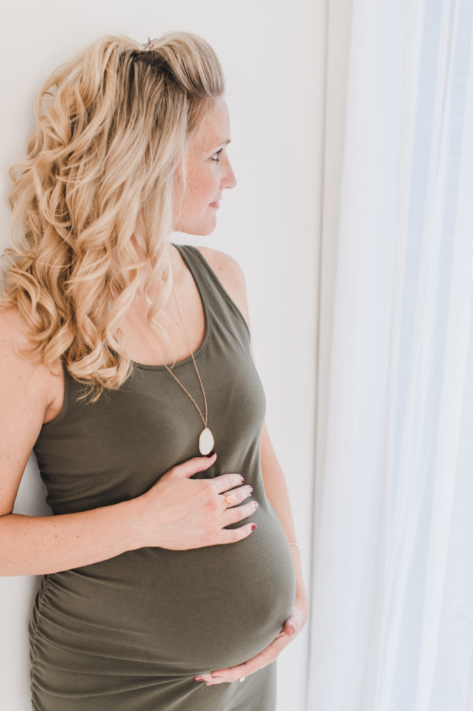 Amy | Maternity - Megan O'Hare Photography